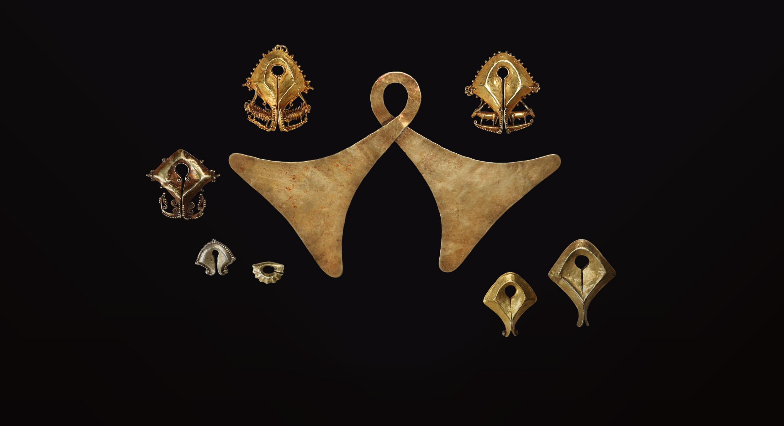 Thomas Murray Arts - Asian and Indonesian Objects and Textiles